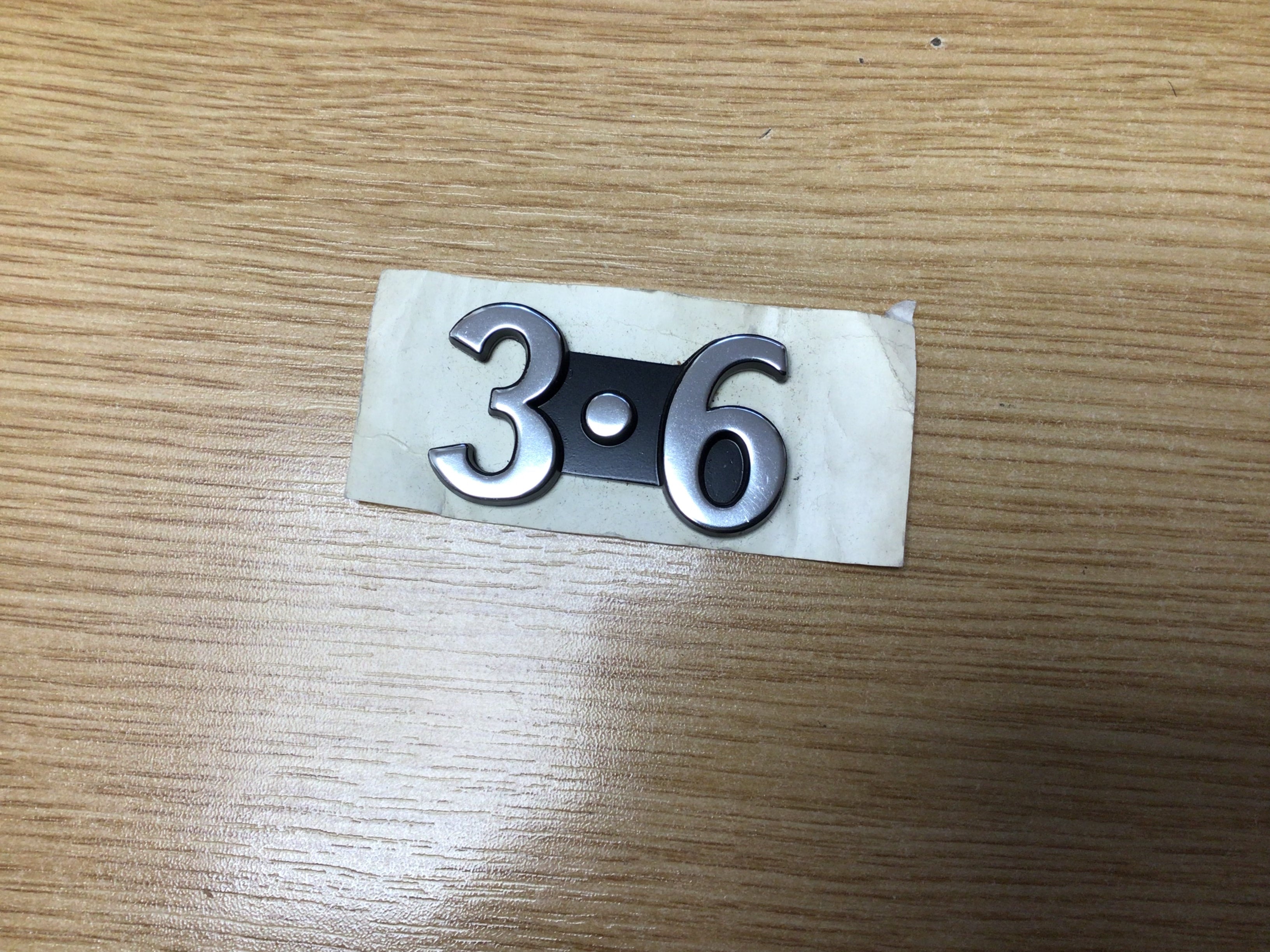 Jaguar XJ6 XJ40 3.6 Rear Badge BBC9892 | XJRover