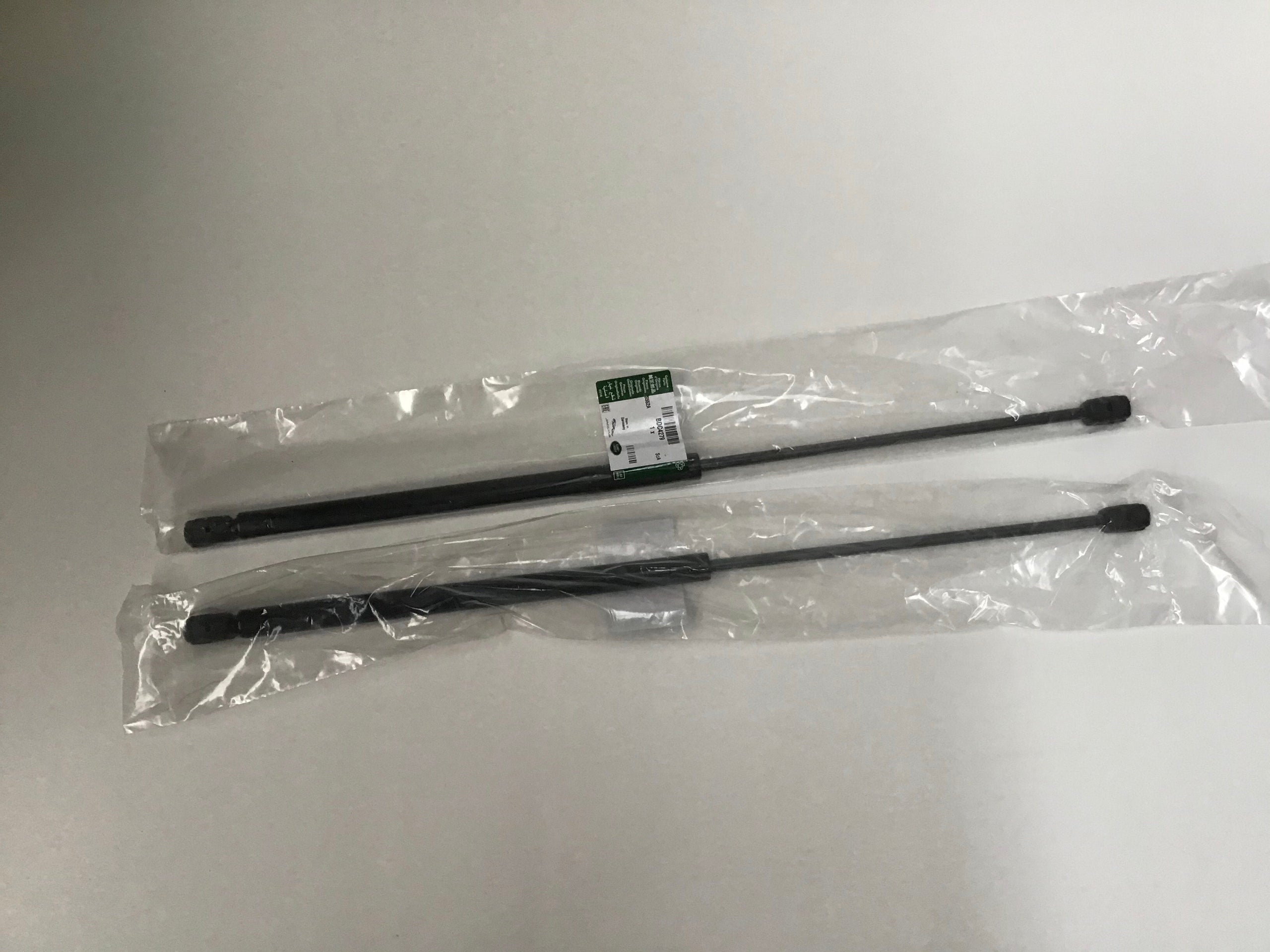 Jaguar XJS 1991-96 boot lid gas struts (pair) BDC4279 | XJRover